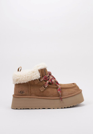Comprar BOTINES CON PLATAFORMA Funkarra Cabin Cuff de la marca UGG de ...