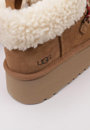 Comprar BOTINES CON PLATAFORMA Funkarra Cabin Cuff de la marca UGG de ...