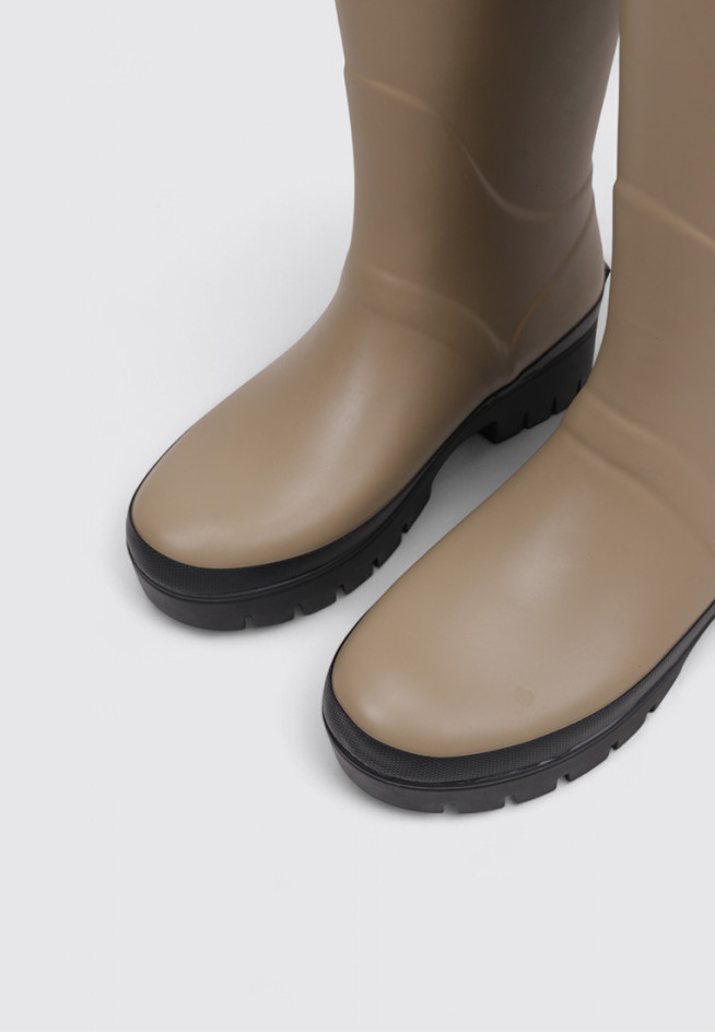 Comprar BOTAS PLANAS LEIGHTON TALL WELLY de la marca BARBOUR de MUJER ...