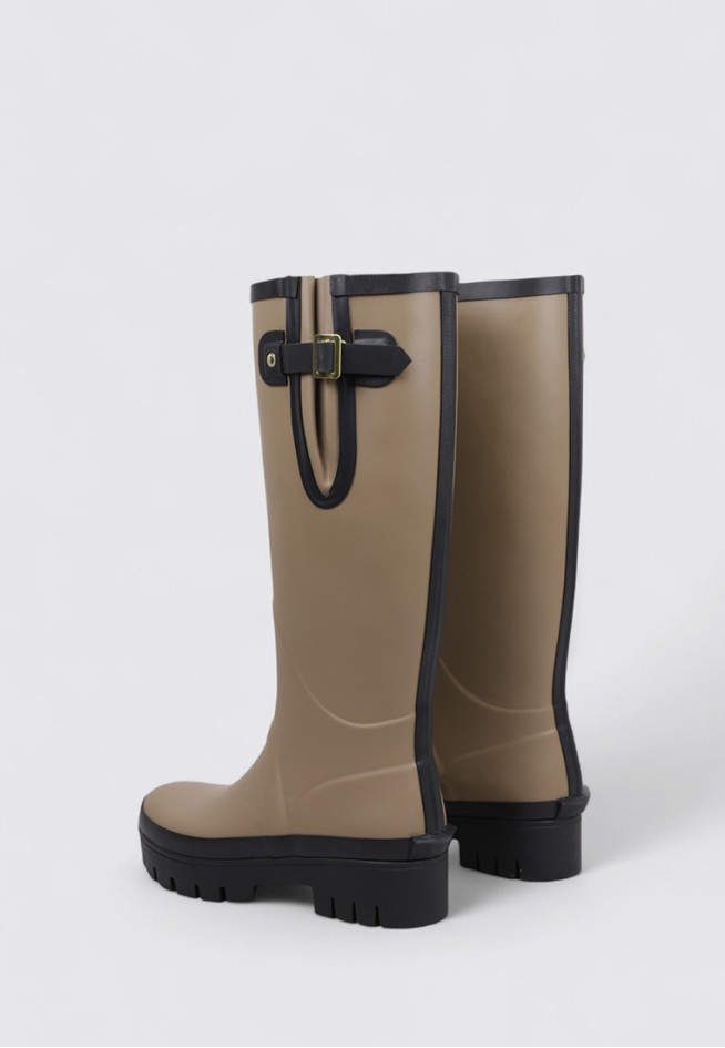 Comprar BOTAS PLANAS LEIGHTON TALL WELLY de la marca BARBOUR de MUJER ...